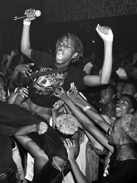 Trapping, moshing and heart-stopping: Willy Cardiac