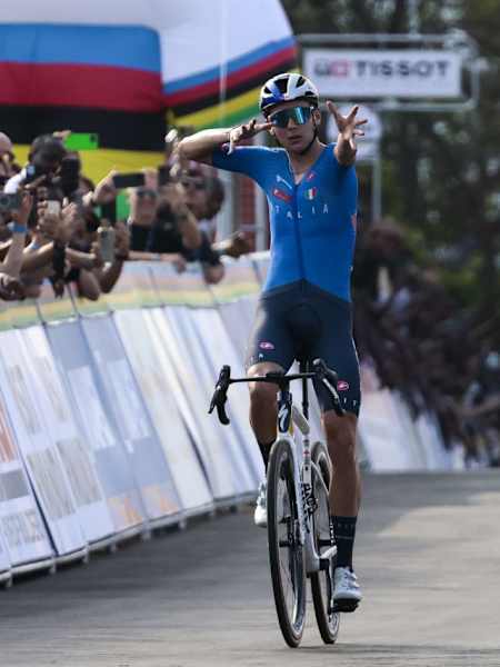 Lorenzo Mark Finn campione del mondo di ciclismo Under 23