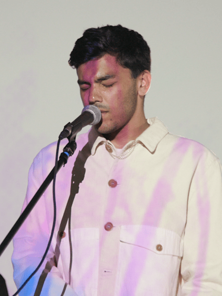 Jamie Isaac performs Doing Better and Maybe ++videos++