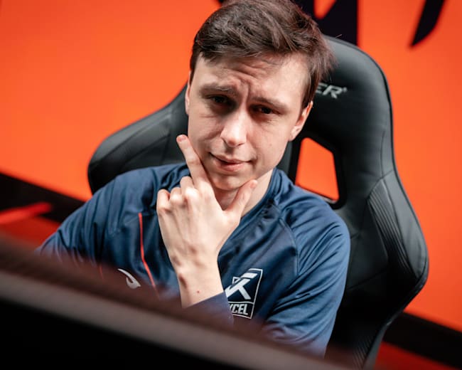 How to jungle: Top tips from LOL pro Caedrel