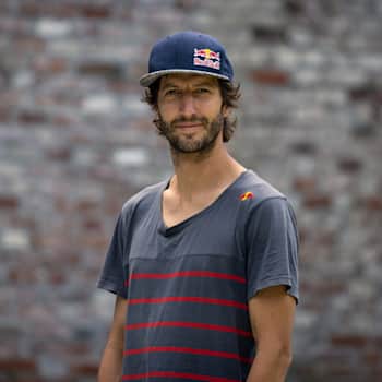 Max Manow: Skydiving – Red Bull Athlete Profile