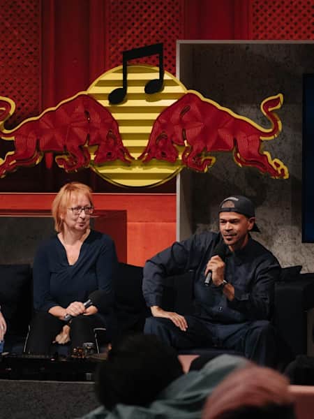 7 facts from Mad Mike Banks Underground Resistance chat