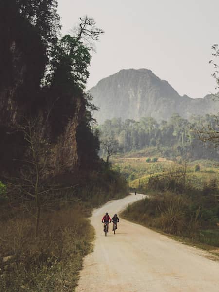 Blood Road: Rebecca Rusch documentary trailer ++video++