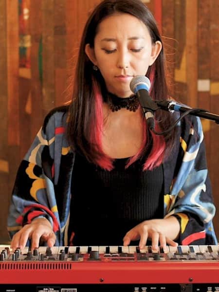 Japanese musician Rié: Watch an exclusive session