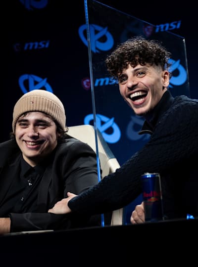 KCorp : L'équipe LoL Karmine Corp au sommet de la LFL