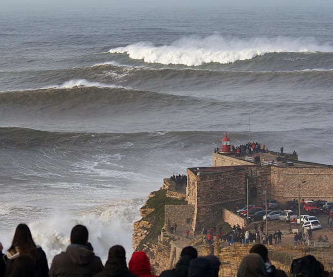 History of surfing at Nazaré: The origins and evolution