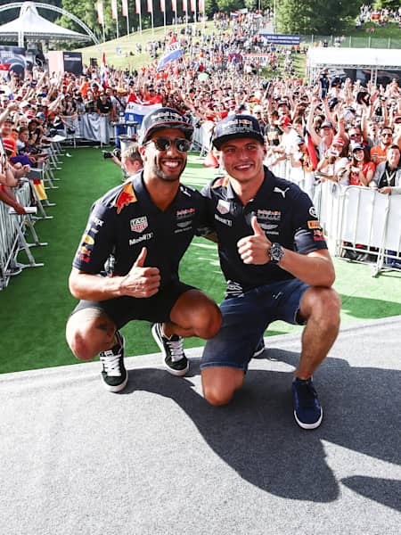 Daniel Ricciardo and Max Verstappen on F1 2018 +videos+