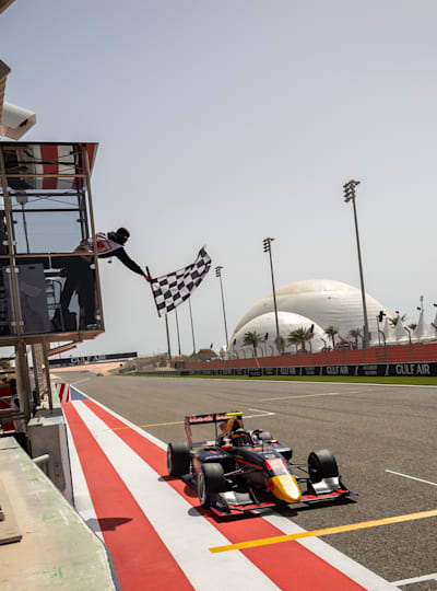 ¿Qué significan las banderas en la F1? 1: ¡la guía!