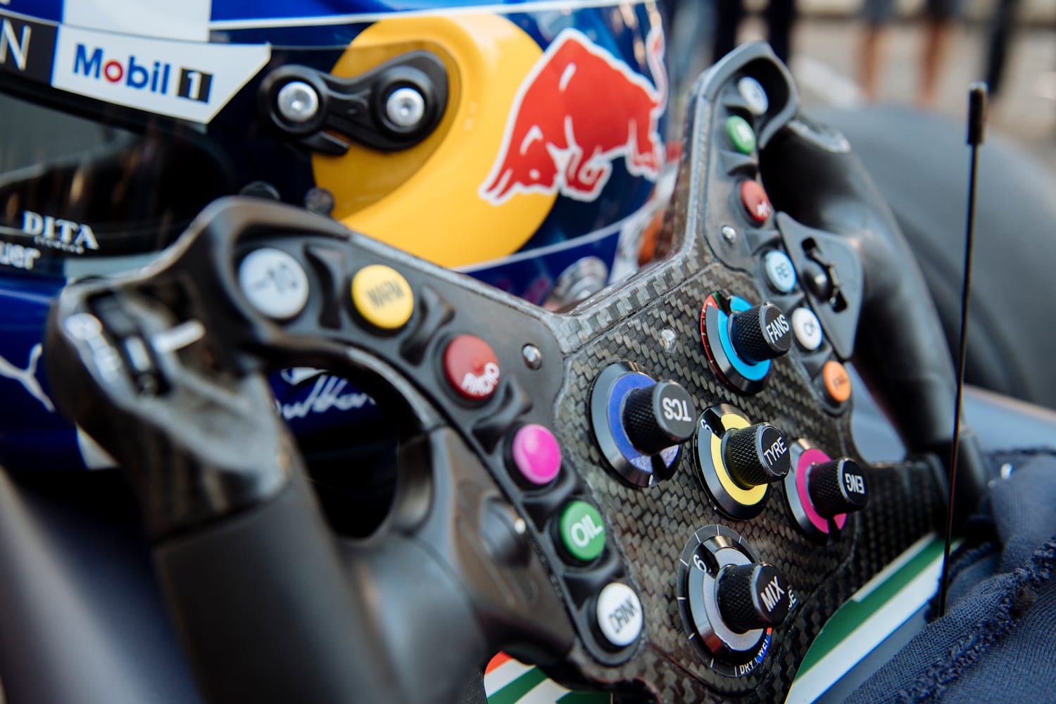 Volants de F1 : L'évolution des volants de Formule 1