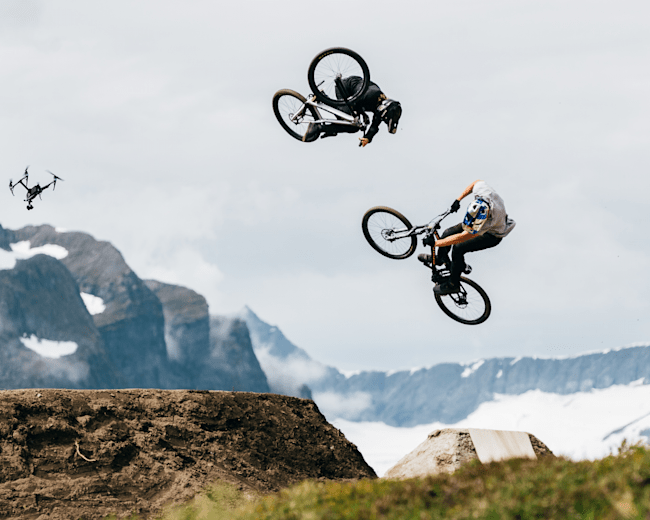 Riding and filming with MTB pros: 3 lessons learned