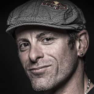 Sean MacCormac – Skydiving | Red Bull Athlete Profile