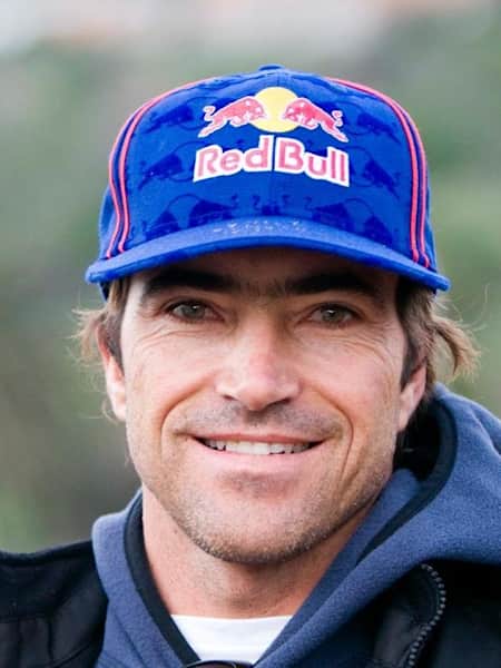 50 coisas que você precisa saber sobre Carlos Burle