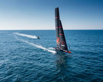 AC75-Yacht Alinghi Red Bull Racing: Teamwork & Hightech