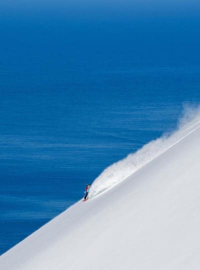 Halfpipe Pro Greg Bretz Shredding Powder in Iceland