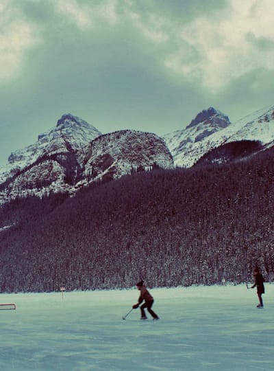 Best places for an outdoor hockey game: 8 epic spots