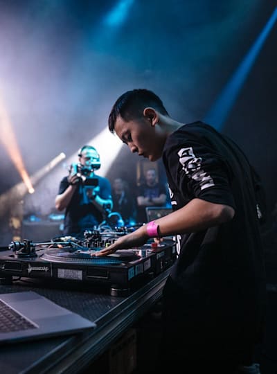 DJ Rena na imprezie IDA Zobacz, co potrafi młody mistrz