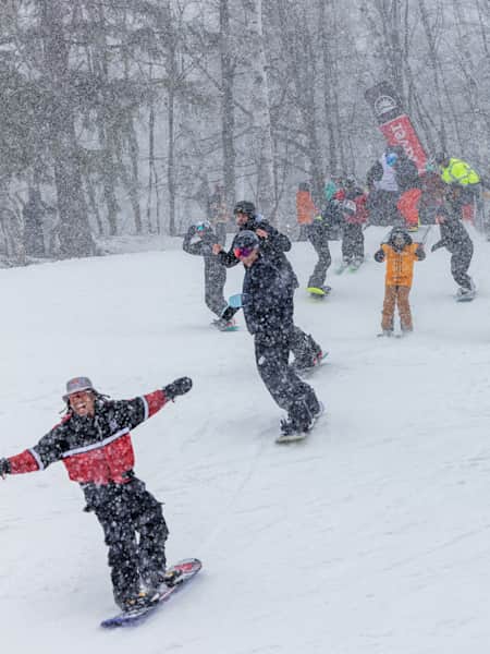 Long snowboard vs. short snowboard