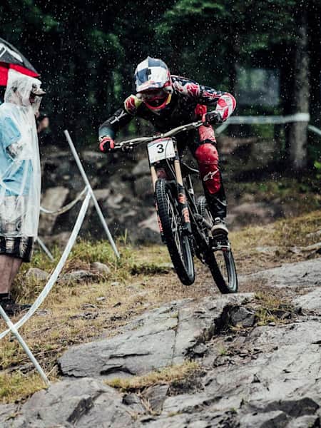 The 2017 UCI World Cup review ++video++ | Red Bull Bike