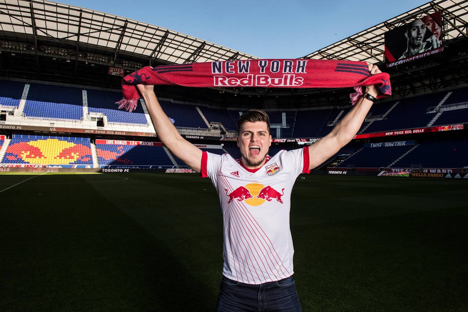 Michael LaBelle: Esports – Red Bull Athlete Page