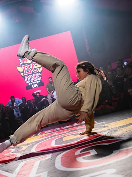 Dance: B-Girl Vanessa interview – Tiny Room Workouts