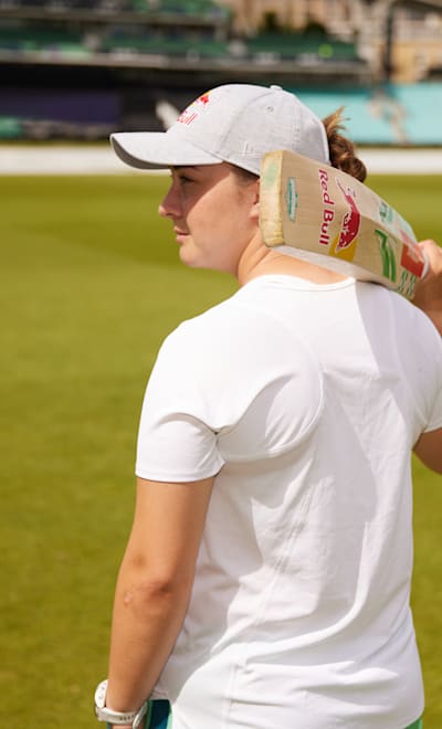Alice Capsey: Cricket – Red Bull Athlete Profile