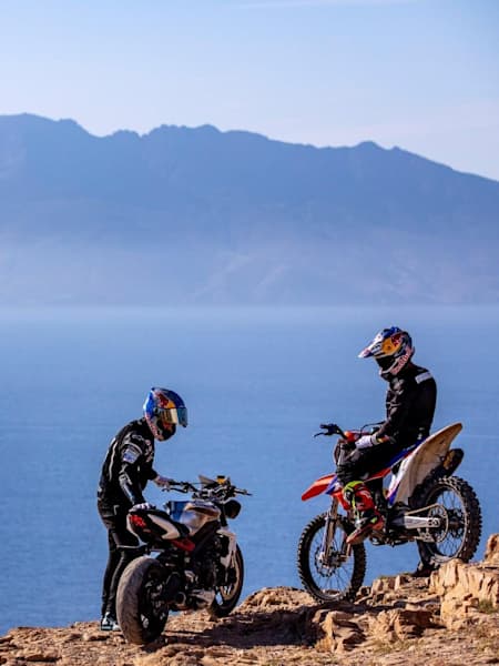 Robbie Maddison和Aaron Colton以他们自己的方式访问Mykonos