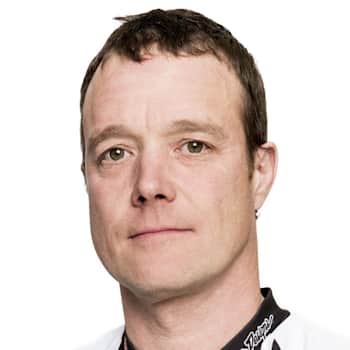 Mike Swanson Skydiving, BASE jumping, Wingsuit flying