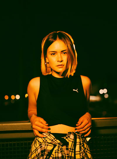 Mathea >> Alles was du über die Sängerin wissen musst