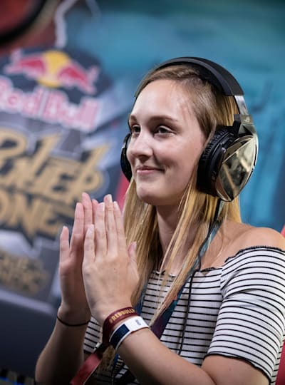 Interview Eefje Sjokz: Red Bull Player One | Red Bull