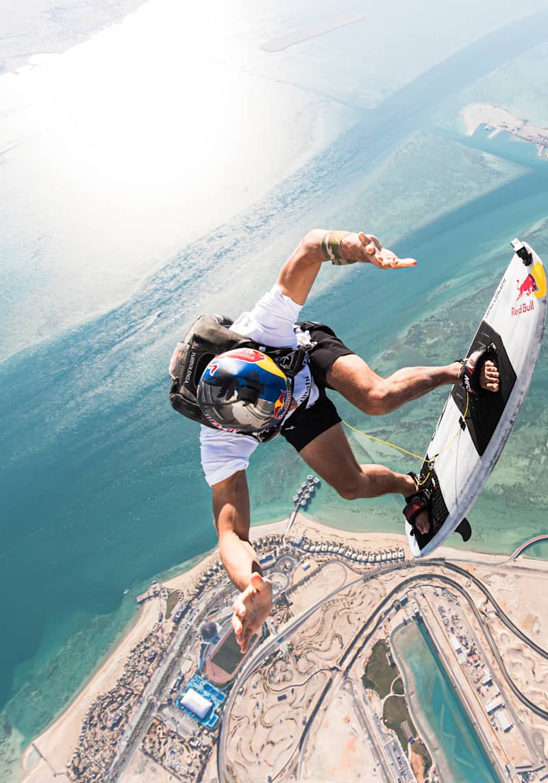 Salto Base Red Bull Extreme Cliff Jumping On A Motorbike