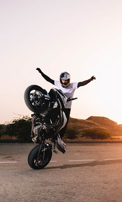 Wallpaper Bike Stunt