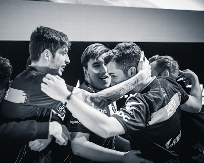 CS:GO: Beginner tips from huNter- of G2