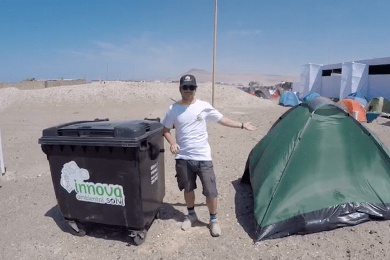 Dakar Rally: How to set up camp in the bivouac +video+