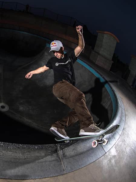 Vincent Matheron skates Cali pits **Video** | Red Bull