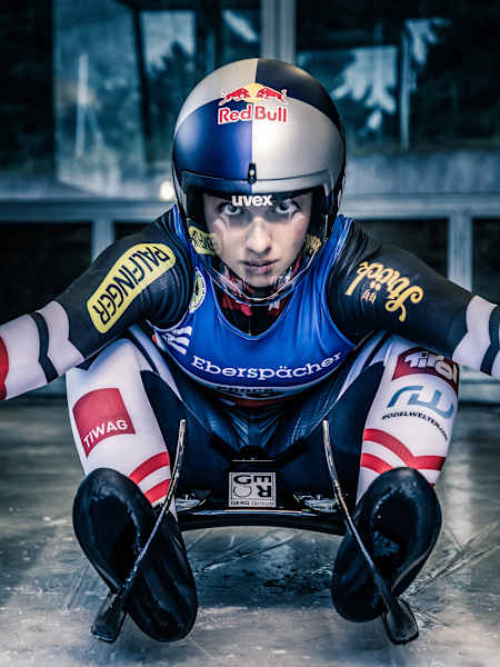 skeleton luge difference