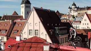 Ride with me in Tallinn: Viki Gomez and Bert Ribul