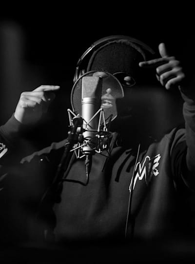 Diggy Dupe brings the ski mask raps to 64 Bars