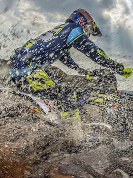 Best photos from the 2016 Red Bull Sea to Sky