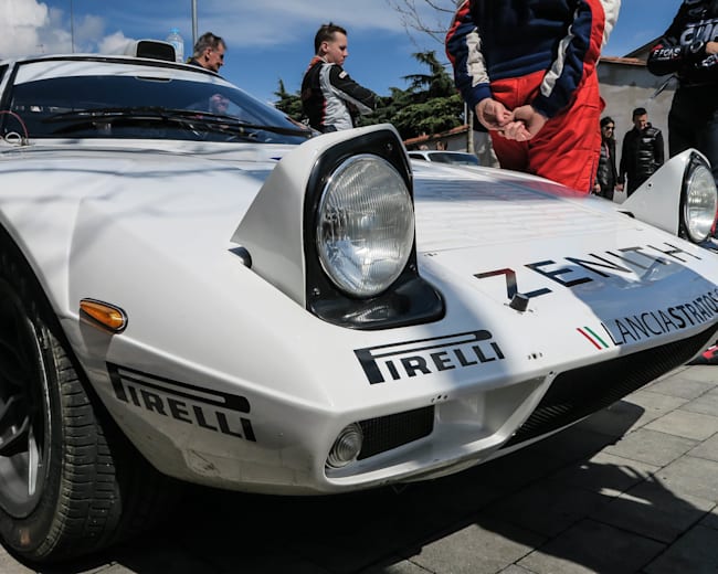 Rally - Leyendas. Lancia Stratos (1ª Parte), Red Bull