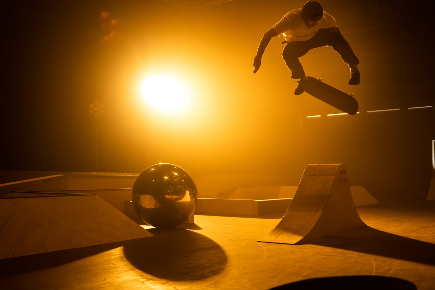 Vladik Scholz skate labyrinth project The Maze – video