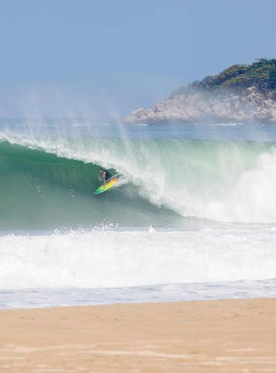 Big Wave Surfing: Kai Lenny at massive Puerto Escondido