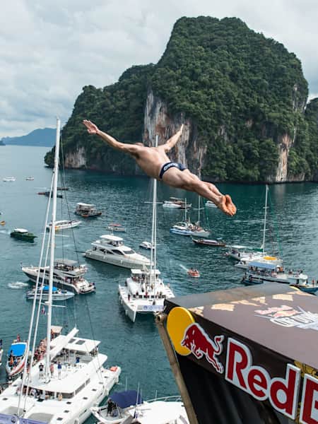 Red Bull Cliff Diving: 11 lugares más exóticos