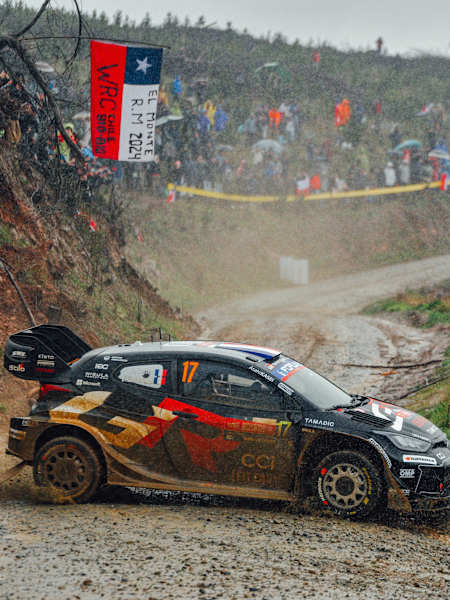 Saturday turnaround puts Ogier in Chile command