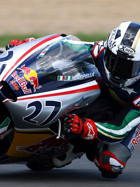 BLOG | Alessio Cappella struggles with wind in Jerez