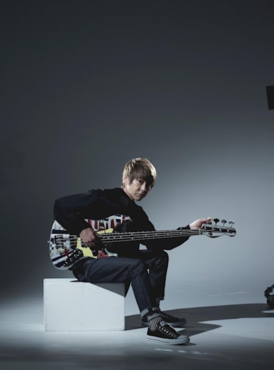 【Red Bull Air Race×JIRO（GLAY）】世界に一本の特別なベースが誕生