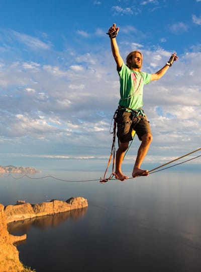 Slacklining tips: How to improve your slackline skills