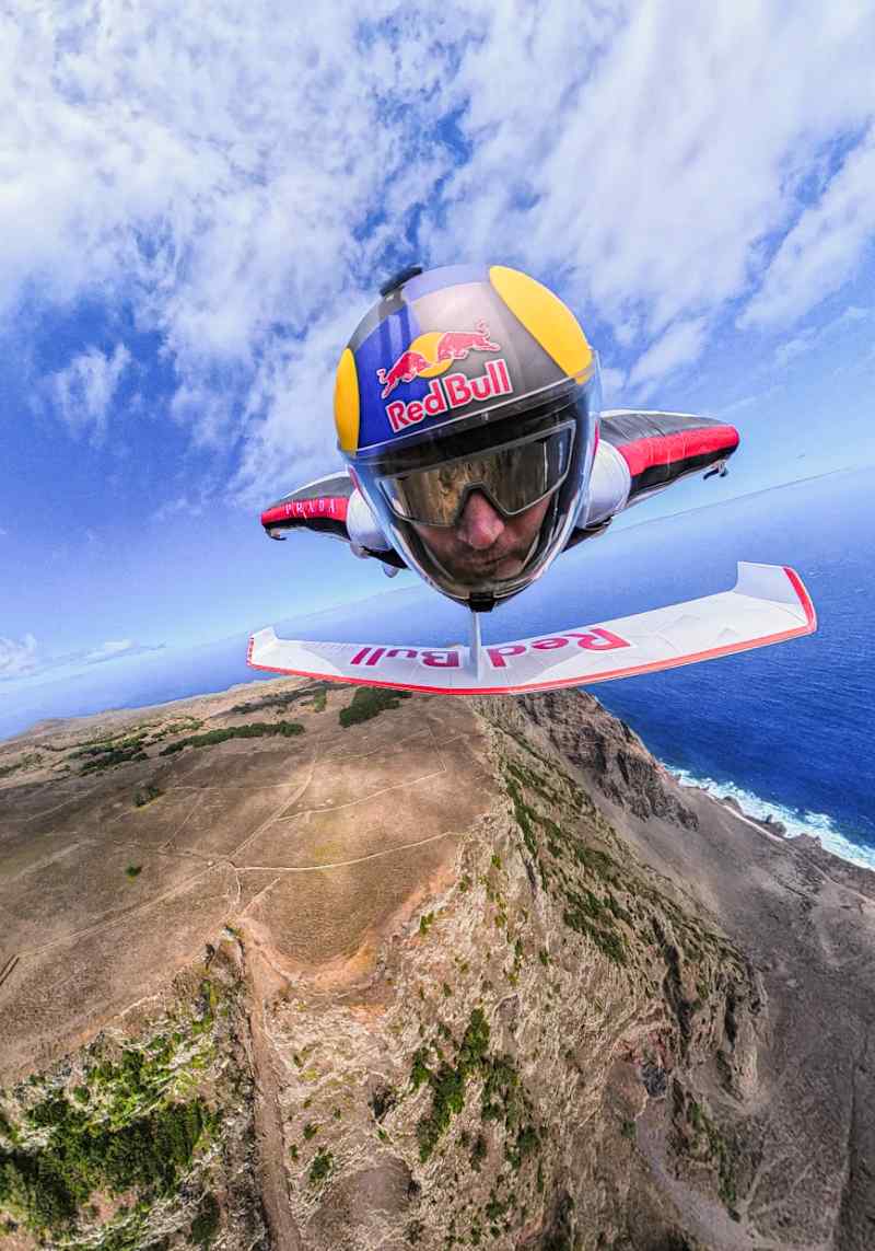 flying squirrel suit gliding