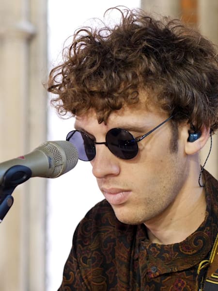 See. Hear. Now. Tora: Too Much & Blame | Red Bull Music