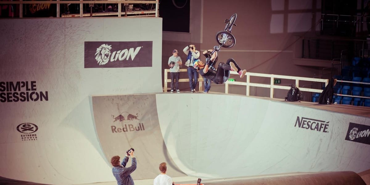 Kevin Peraza wins it: Simple Session 2013