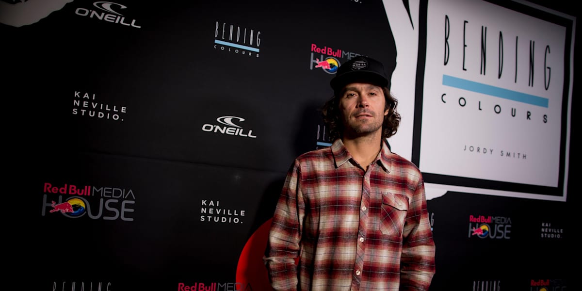 Jeremy Jones collects climate award from Obama